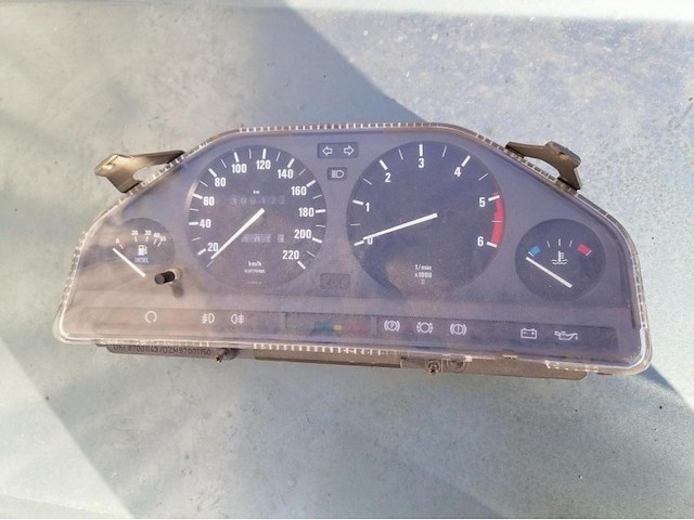 Instrument sat za BMW e30 324 D