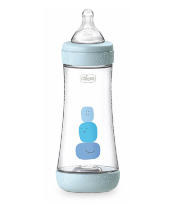 Chicco Perfect 5 Plastična flašica za bebe 4 meseca + 300 ml - Plava
