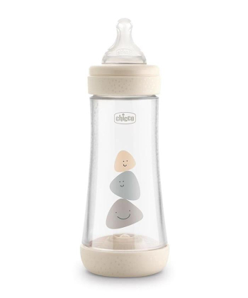 Chicco Perfect 5 Plastična flašica za bebe 4 meseca + 300 ml - Bež