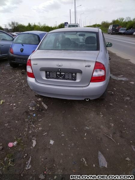 Lada Kalina Kompletan Auto U Delovima