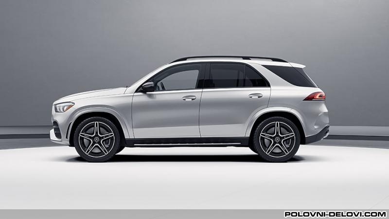 Mercedes GLE 400d Delovi Kompletan Auto U Delovima