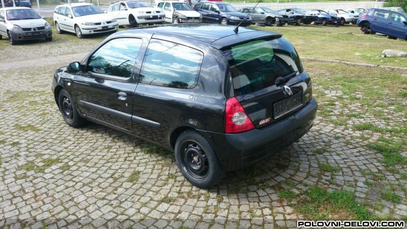 Renault Clio Dizel I Benzin Kompletan Auto U Delovima