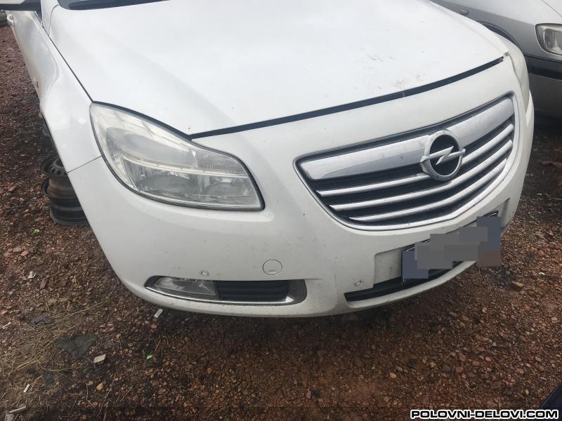 Opel Insignia Desni Far Svetla I Signalizacija