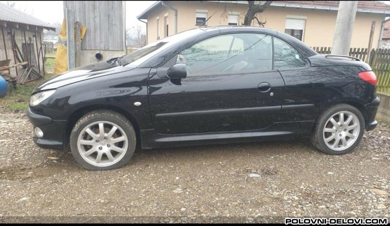 Peugeot 206 CC 2.0 Benzin Kompletan Auto U Delovima