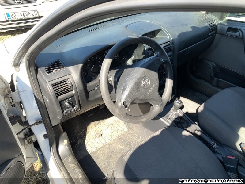 Opel Astra G Instrument Tabla Enterijer