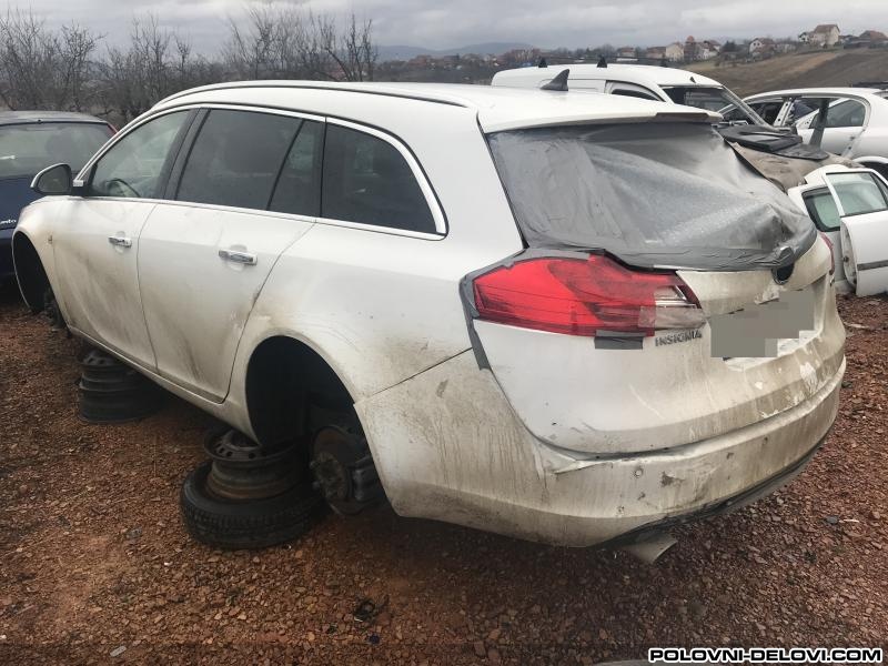 Opel Insignia Polustranica Karoserija