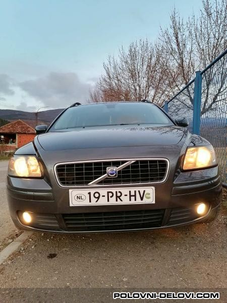 Volvo V50 Svetla I Signalizacija