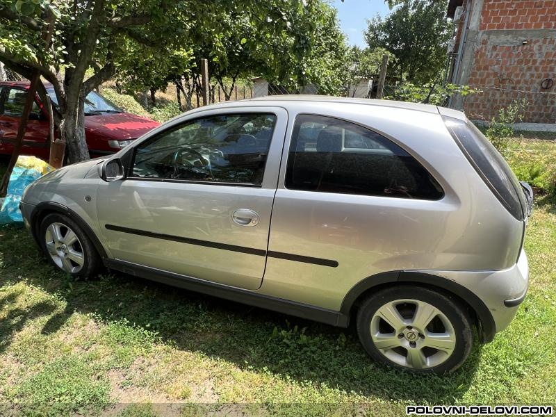 Opel Corsa Kompletan Auto U Delovima