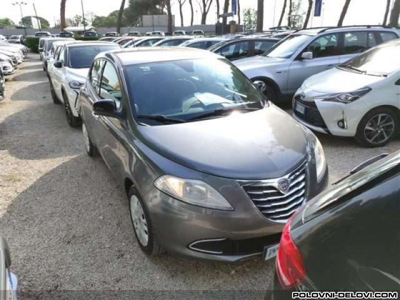 Lancia Ypsilon Lybra Thesis Musa Kompletan Auto U Delovima