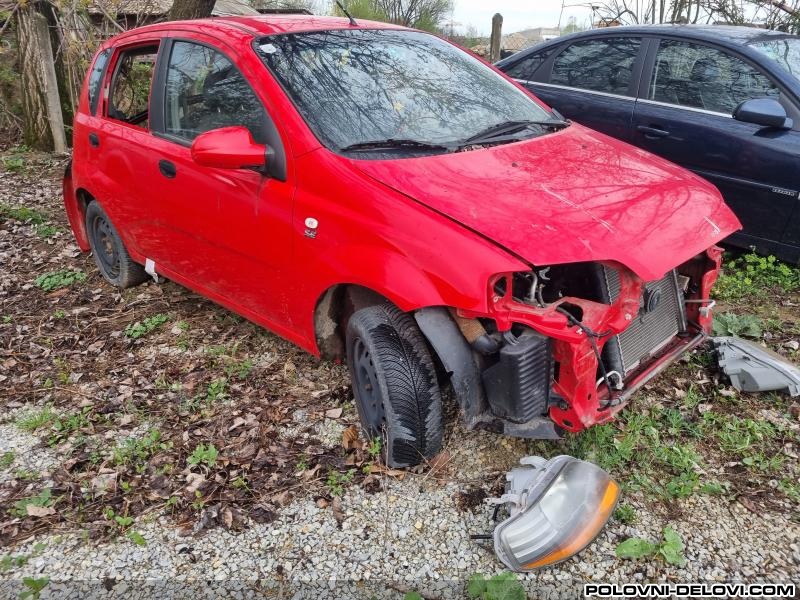 Chevrolet Aveo 1.2b Kompletan Auto U Delovima