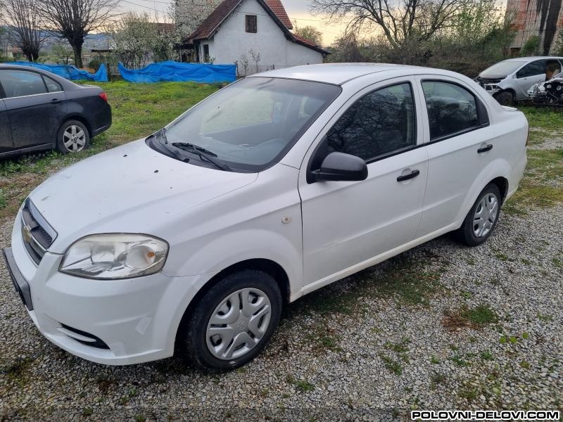 Chevrolet Aveo 1.2b Kompletan Auto U Delovima