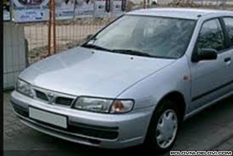 Nissan Almera N15 N16 Karoserija