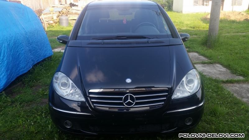 Mercedes A 160 Cdi Kompletan Auto U Delovima