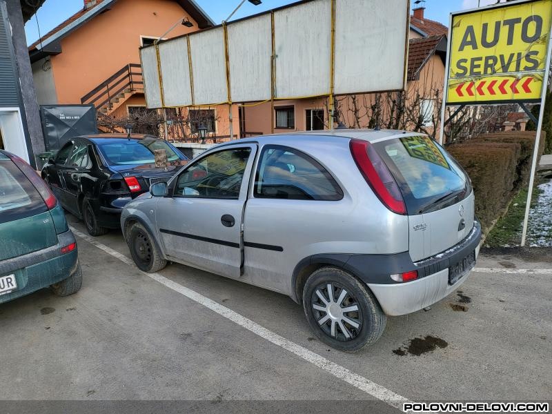 Opel Corsa 1.0b Kompletan Auto U Delovima