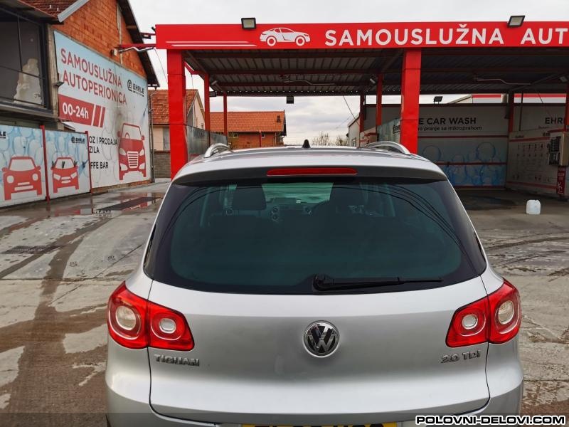 Volkswagen Tiguan 2.0 Tdi Svetla I Signalizacija