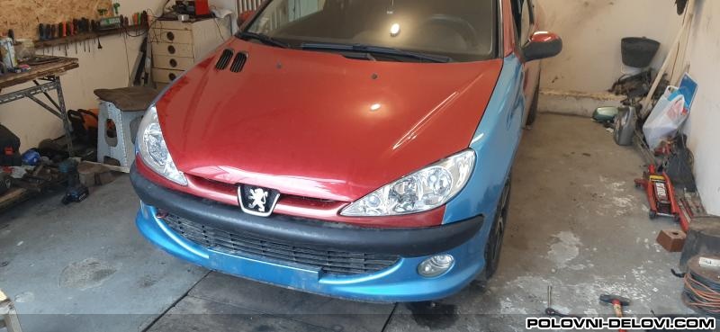 Peugeot 206 CC 1.6 Kompletan Auto U Delovima