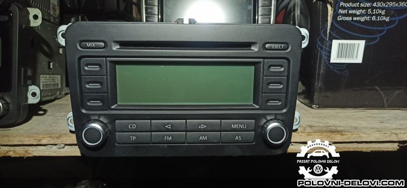 Volkswagen Passat B6 RCD300 Audio