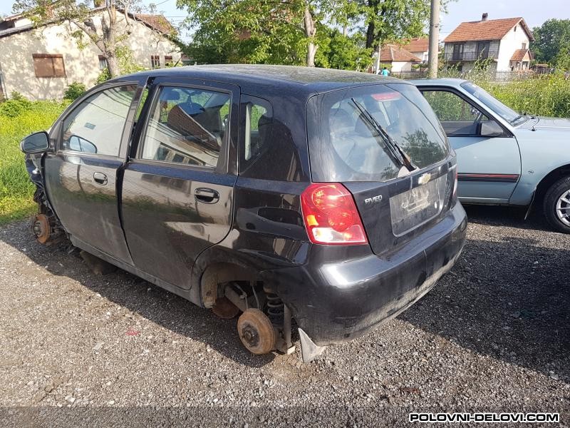 Chevrolet Aveo 1.2 Kompletan Auto U Delovima
