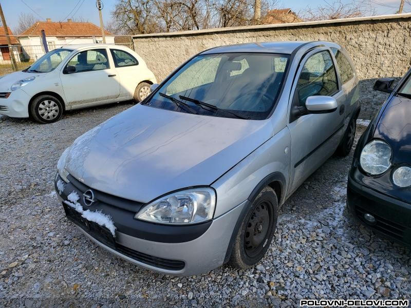 Opel Corsa C 1.2b Kompletan Auto U Delovima