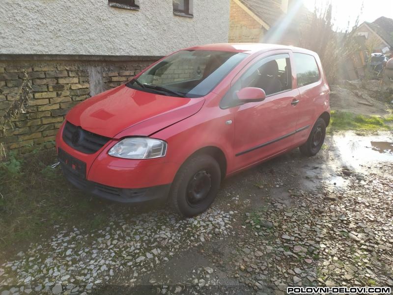 Volkswagen Fox 1.2b Kompletan Auto U Delovima