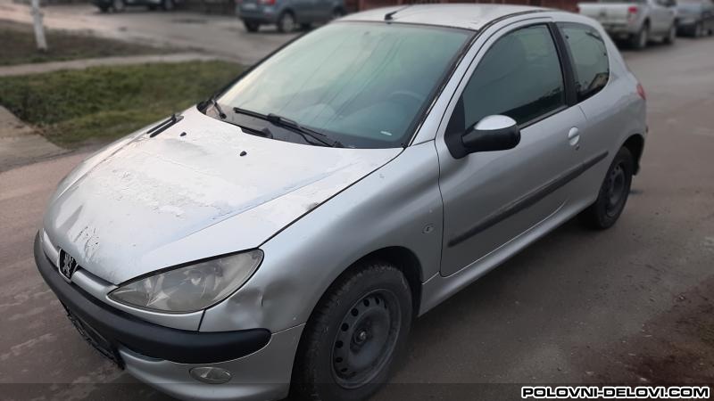 Peugeot 206 1.4 Hdi 1.4 B 1.6b Kompletan Auto U Delovima