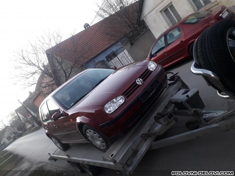 Volkswagen Golf 4 Kompletan Auto U Delovima