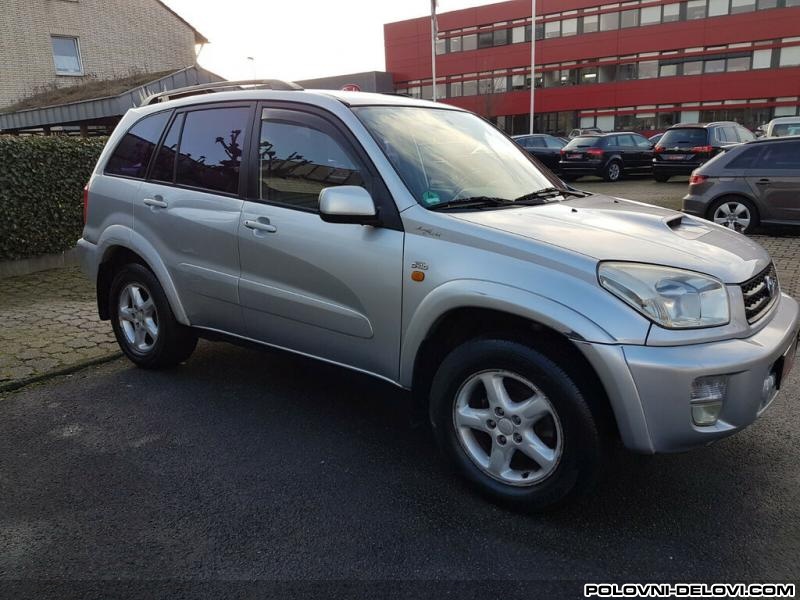 Toyota RAV 4 2.0d Kompletan Auto U Delovima