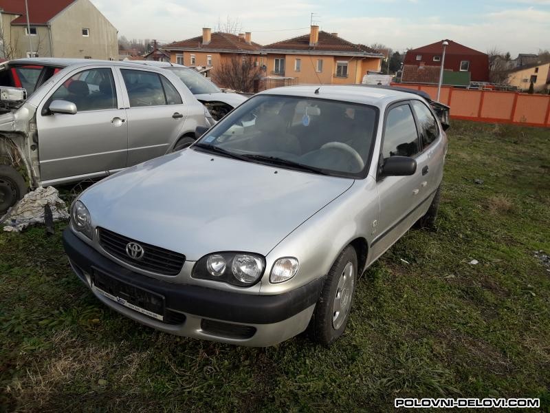 Toyota Corolla Vvti Kompletan Auto U Delovima