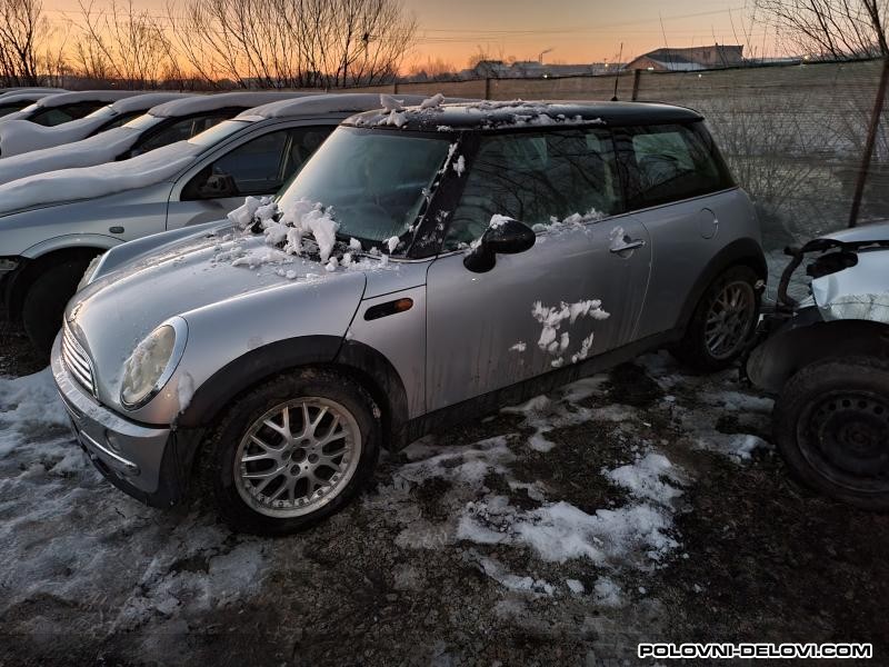 Mini Cooper 1.6b Kompletan Auto U Delovima