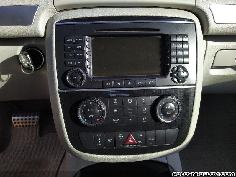 Mercedes R Multimedija Audio