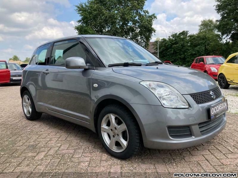 Suzuki Swift 1.3b Kompletan Auto U Delovima