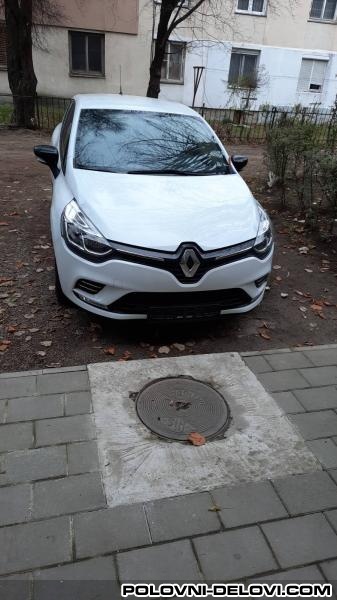 Renault Clio Kompletan Auto U Delovima