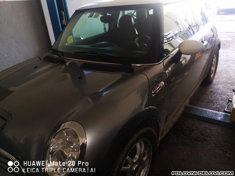 Mini Cooper 1.6b Kompletan Auto U Delovima