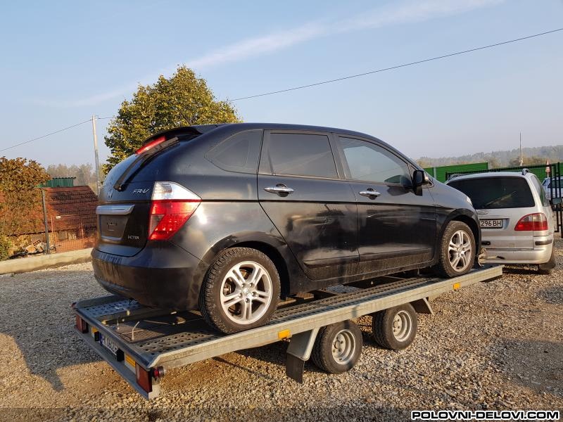 Honda FR-V Delovi Za Sve Honde Kompletan Auto U Delovima