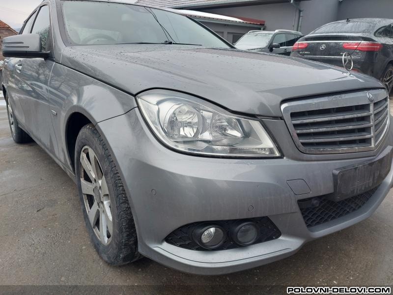 Mercedes C W204 Facelift Kompletan Auto U Delovima