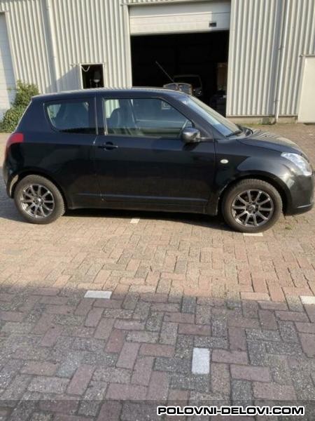 Suzuki Swift 1.3b Kompletan Auto U Delovima