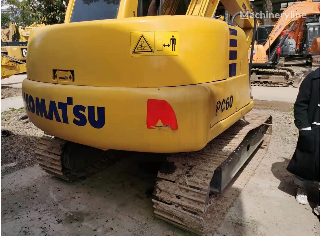 Komatsu PC60 bager guseničar