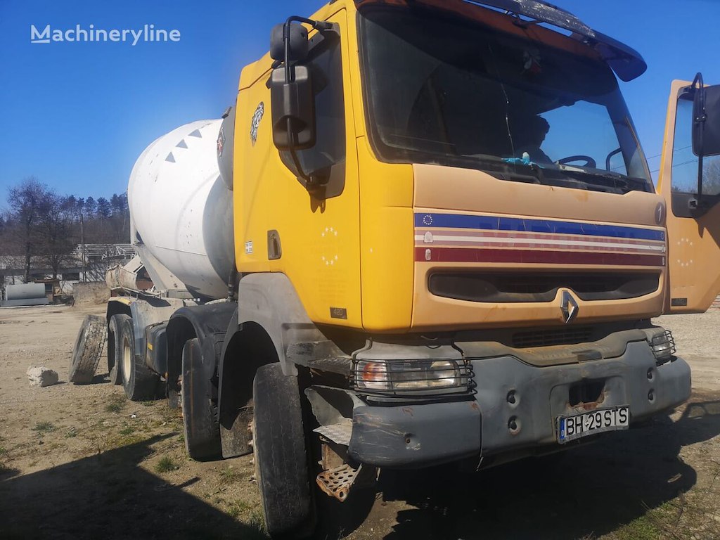 Renault Kerax 420 kamion s mešalicom za beton