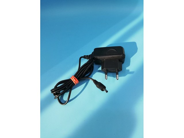 Strujni adapter - Punjač napon od 4.8V do 6.5V - 600mA