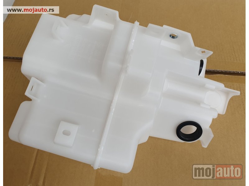 Posuda za tecnost za pranje vetrobrana Mazda CX5 2011-2021