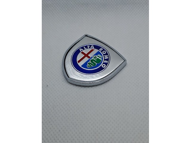 Samolepljivi metalni stiker za automobil - ALFA ROMEO