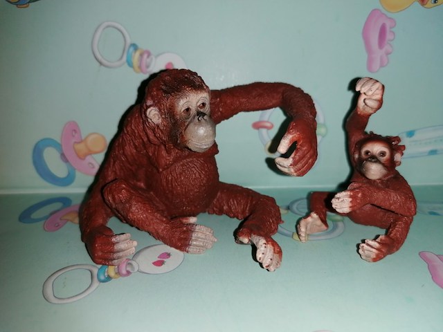 Schleich  Majmun orangutan zenka i mladunce