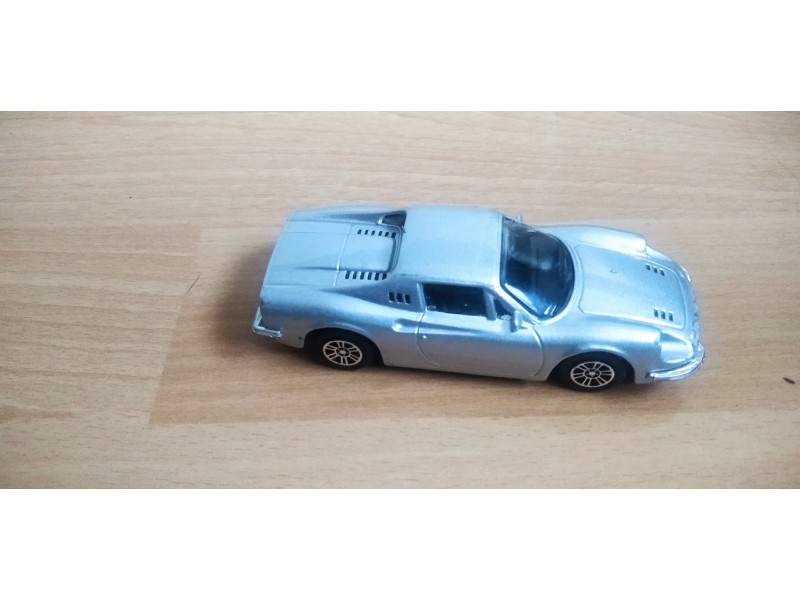 Dino 246 GT 1:43 Burago