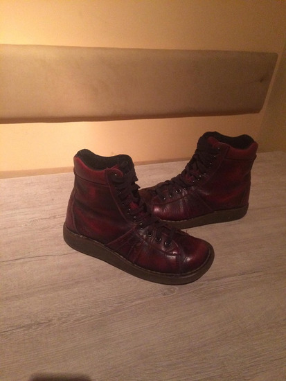 Dr. martens