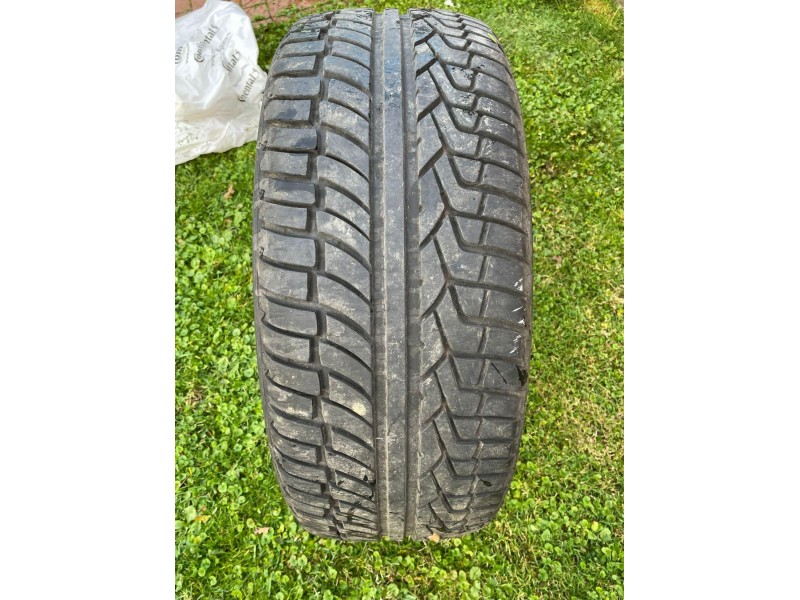 3 Accelera gume 255/55 R18 109V