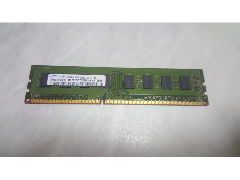 ddr3 2gb samsung 1333mhz ispravna