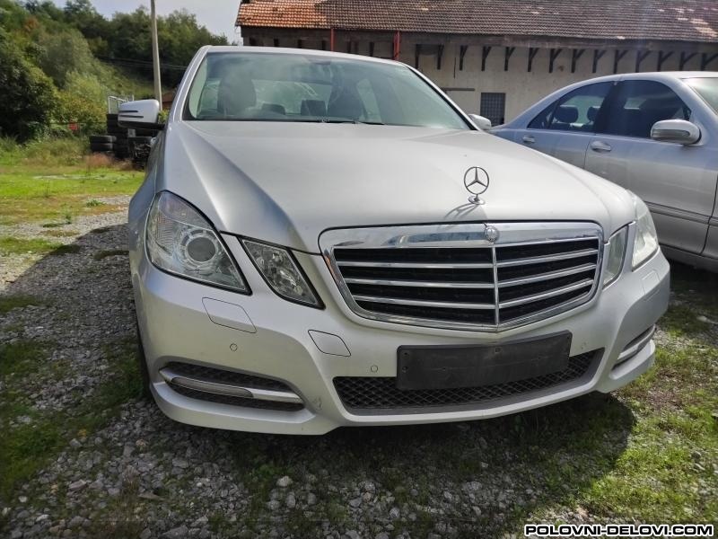 Mercedes E 200 .E220.E250.E350... Enterijer