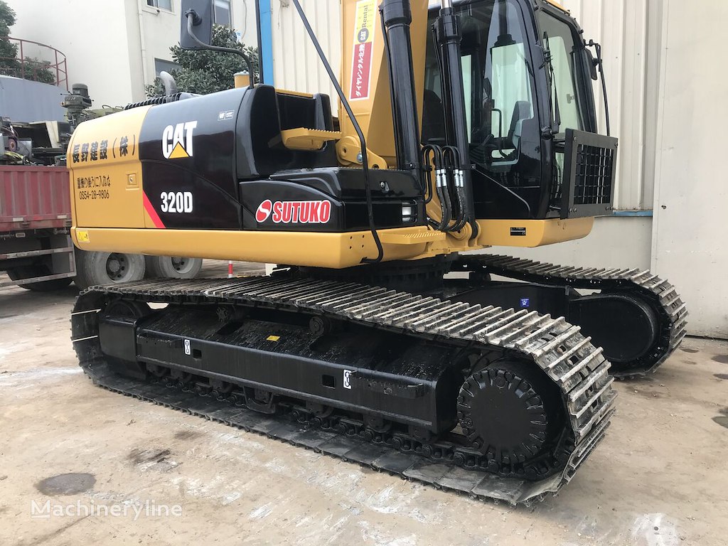 Caterpillar 320D bager guseničar