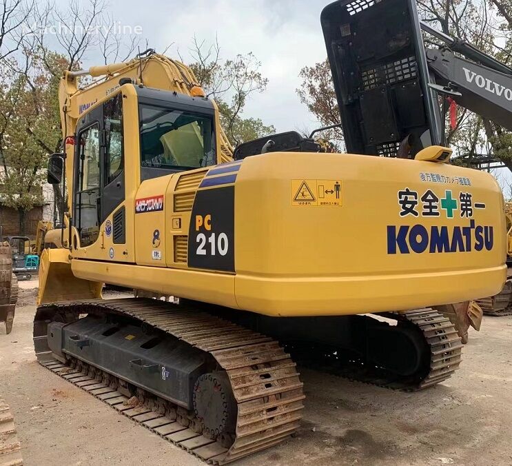 Komatsu PC210-8 PC200 PC220 bager guseničar