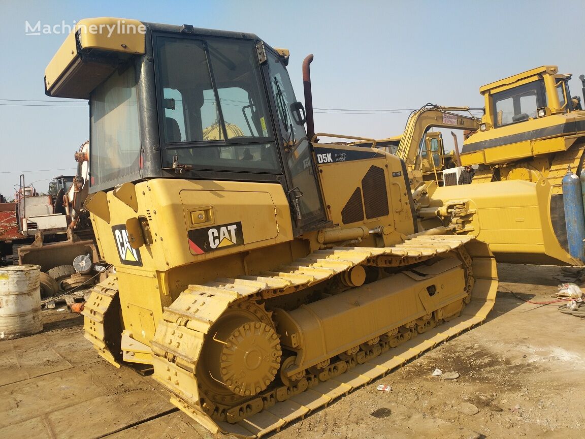 Caterpillar D5K LGP D5G D5C D5H D4G D4K buldožer